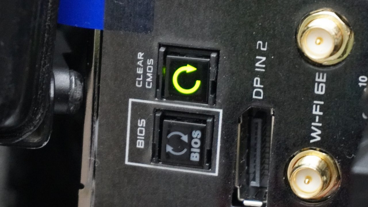ASUS ROG Crosshair VIII Extreme Overclocking Hands-on .feat Dynamic OC ...